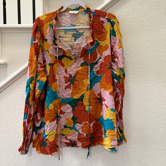 Emily Wonder | Tops | Emily Wonder Floral Blouse | Poshmark